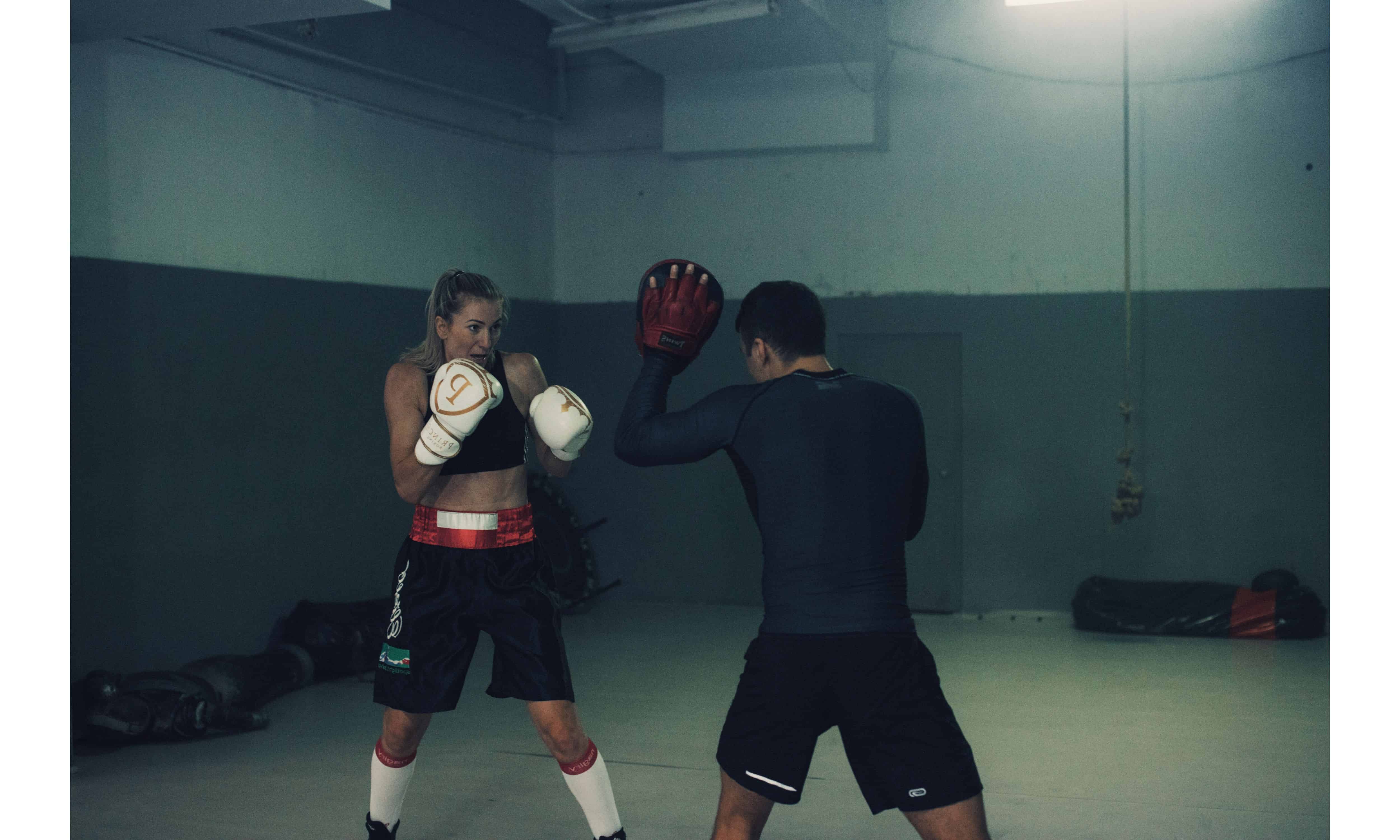 What is Fish Hooking in MMA? - Muay Thai Citizen